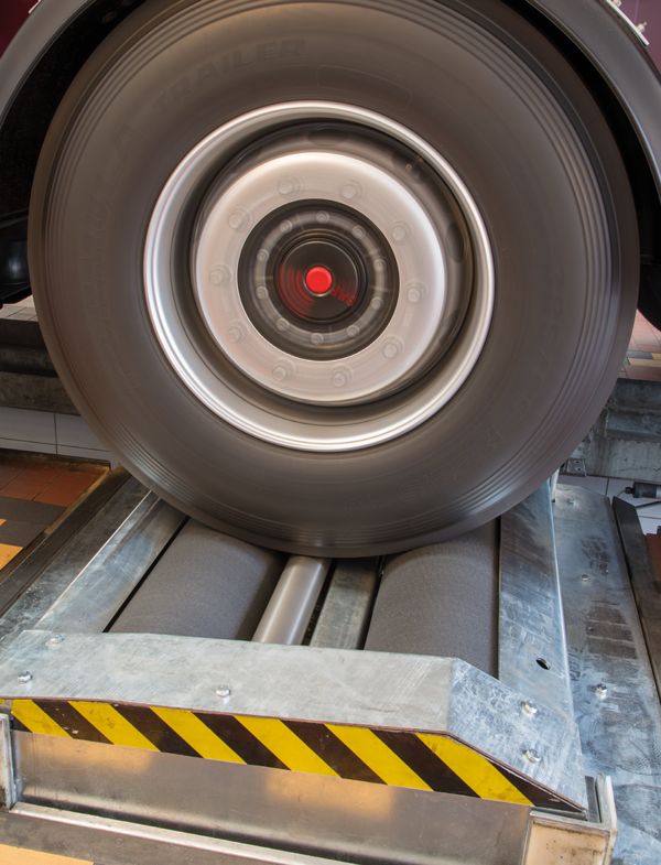 LOAD SIMULATOR HBV 3000
