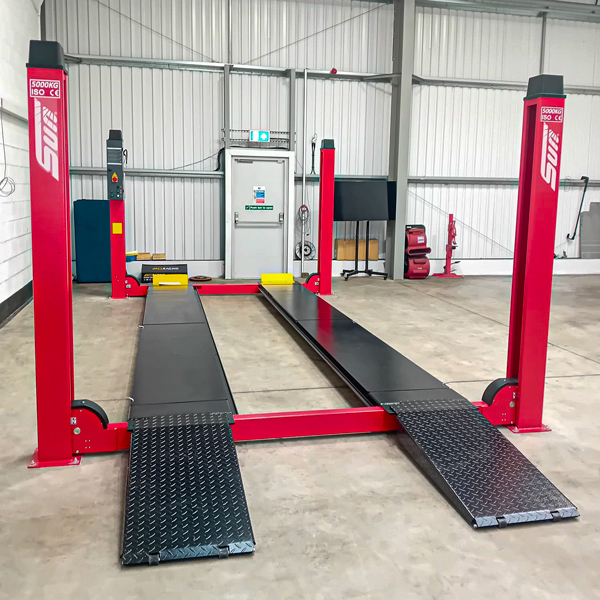 Maximising Efficiency: The Benefits of a SUN ® 4-Post Lift and John ...